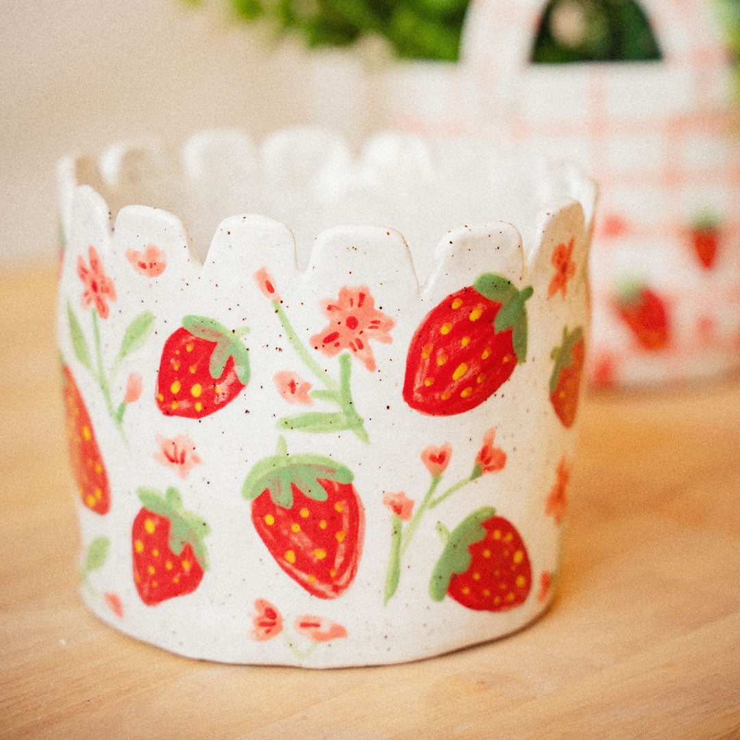 6:30pm Thu Apr 30th | Berry Blossom Planter – 4Cats